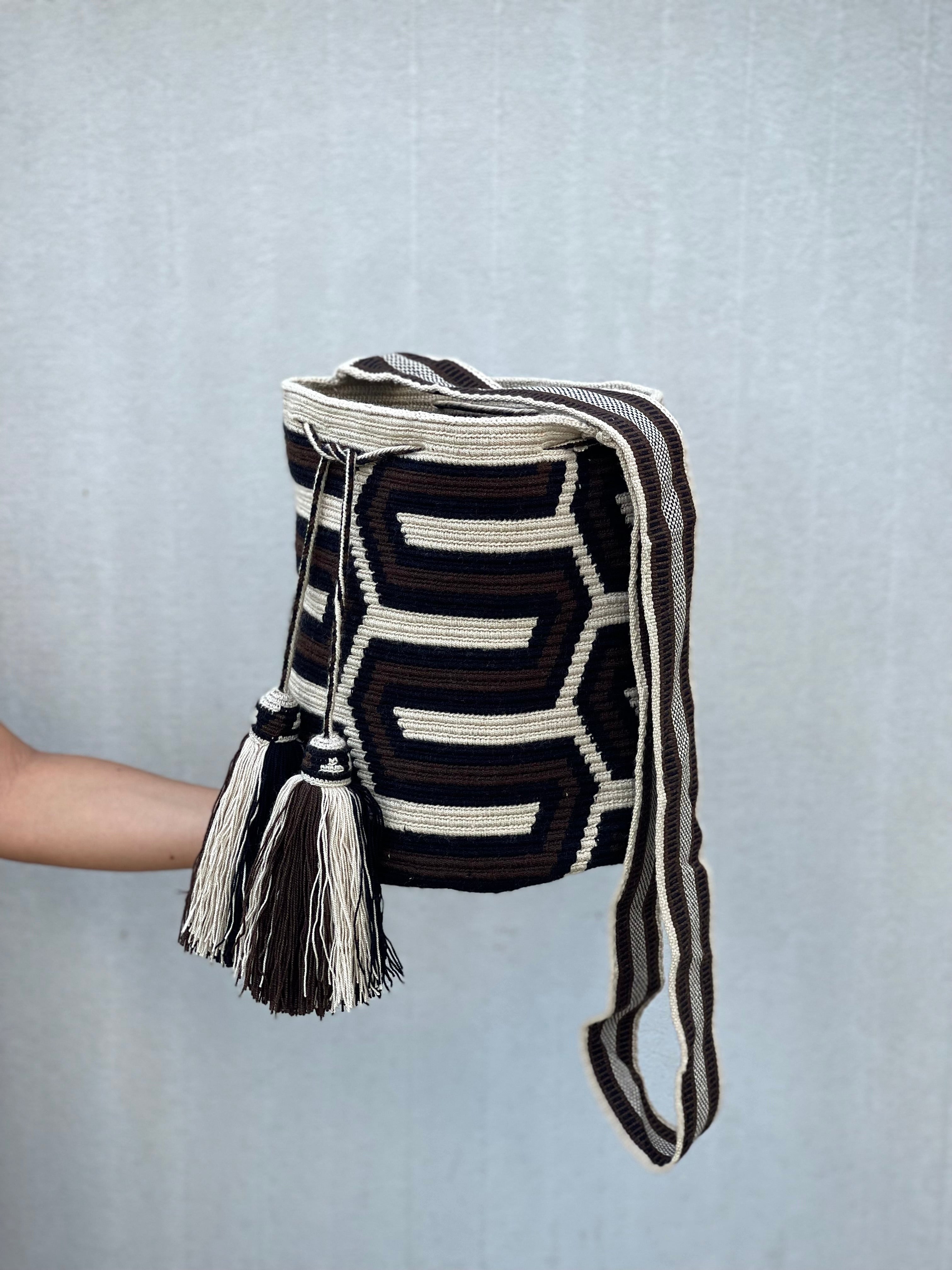 Mochilas Wayuu – Artesanias de mi Pueblo